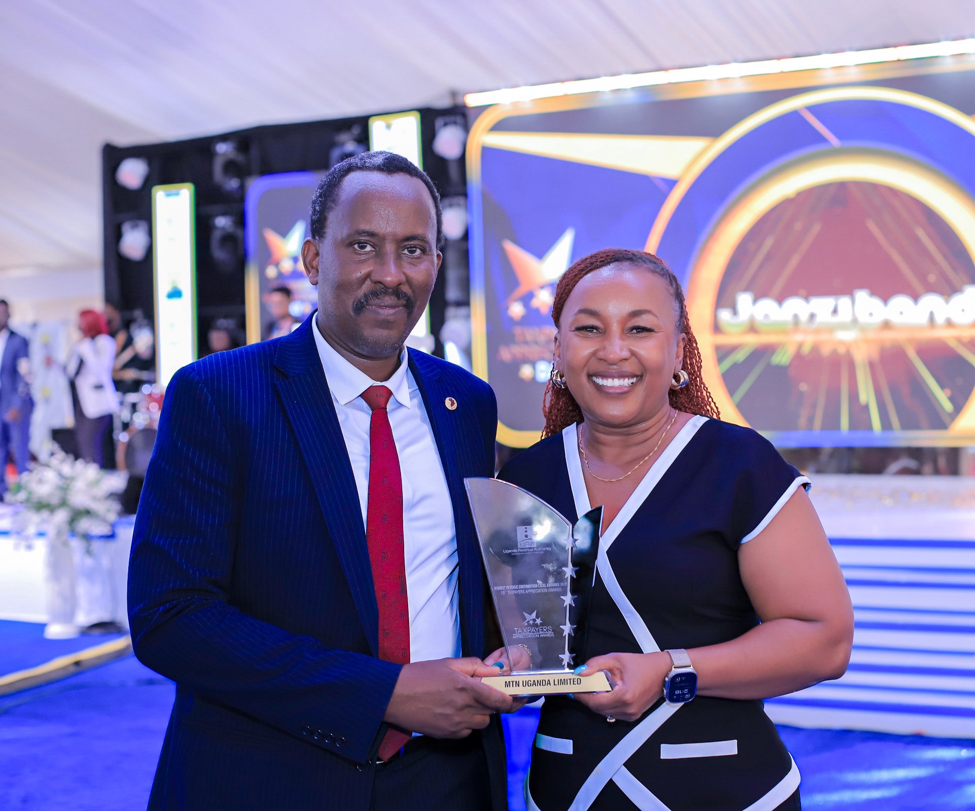 MTN Uganda bags URA’s top revenue contribution award. - MTN Uganda